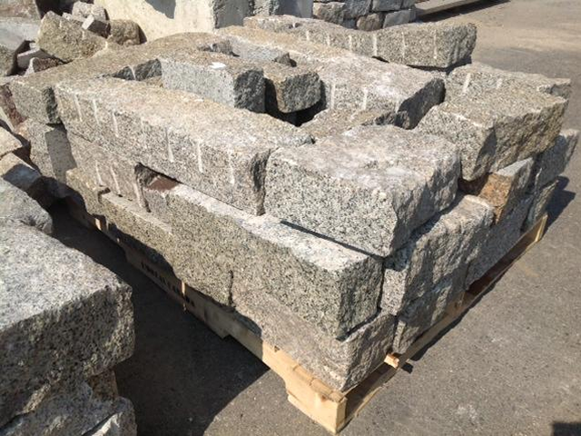 Our New Stone Splitter Has Arrived! - Olde New England Granite