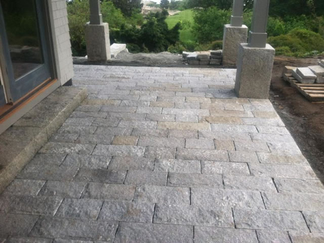 Franconia Notch Parkway Granite Edging | Olde New England Granite